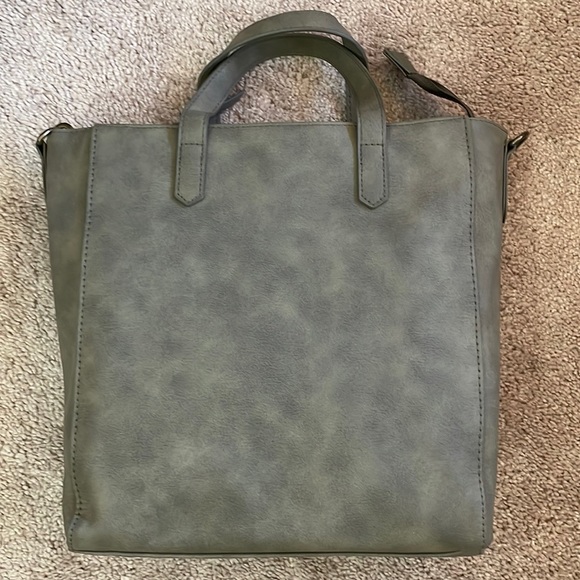 Universal Thread | Bags | Universal Thread Medium Crossbody Bag | Poshmark